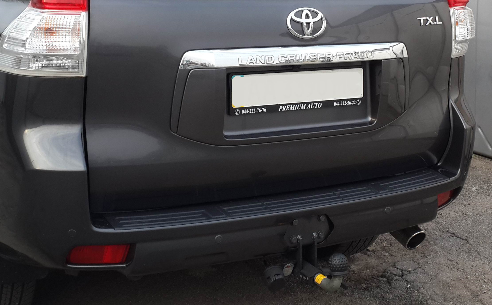 Накладка крышки багажника. Land Cruiser Prado в рестайлинг своими ...