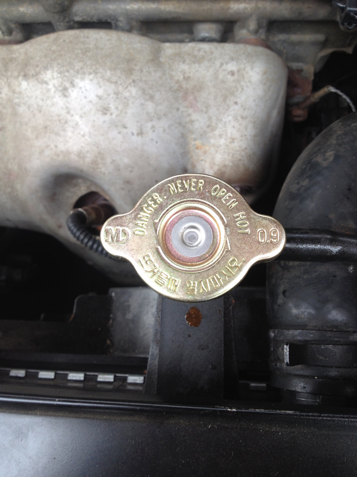 Течь ОЖ — Hyundai Getz, 1,4 л, 2008 года | поломка | DRIVE2