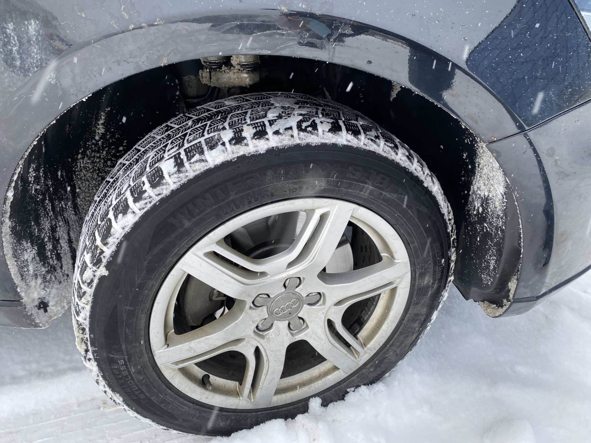 Подкрылок — Audi Q5 (1G), 3 л, 2009 года | визит на сервис | DRIVE2