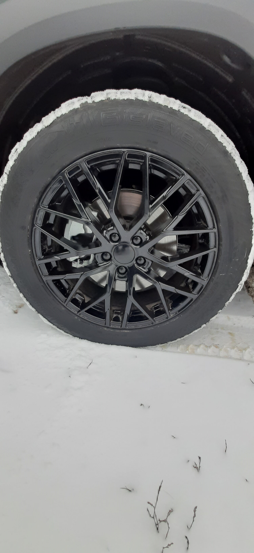 Makstton MST Fission 718 — Geely Atlas (2G), 2 л, 2024 года | колёсные ...