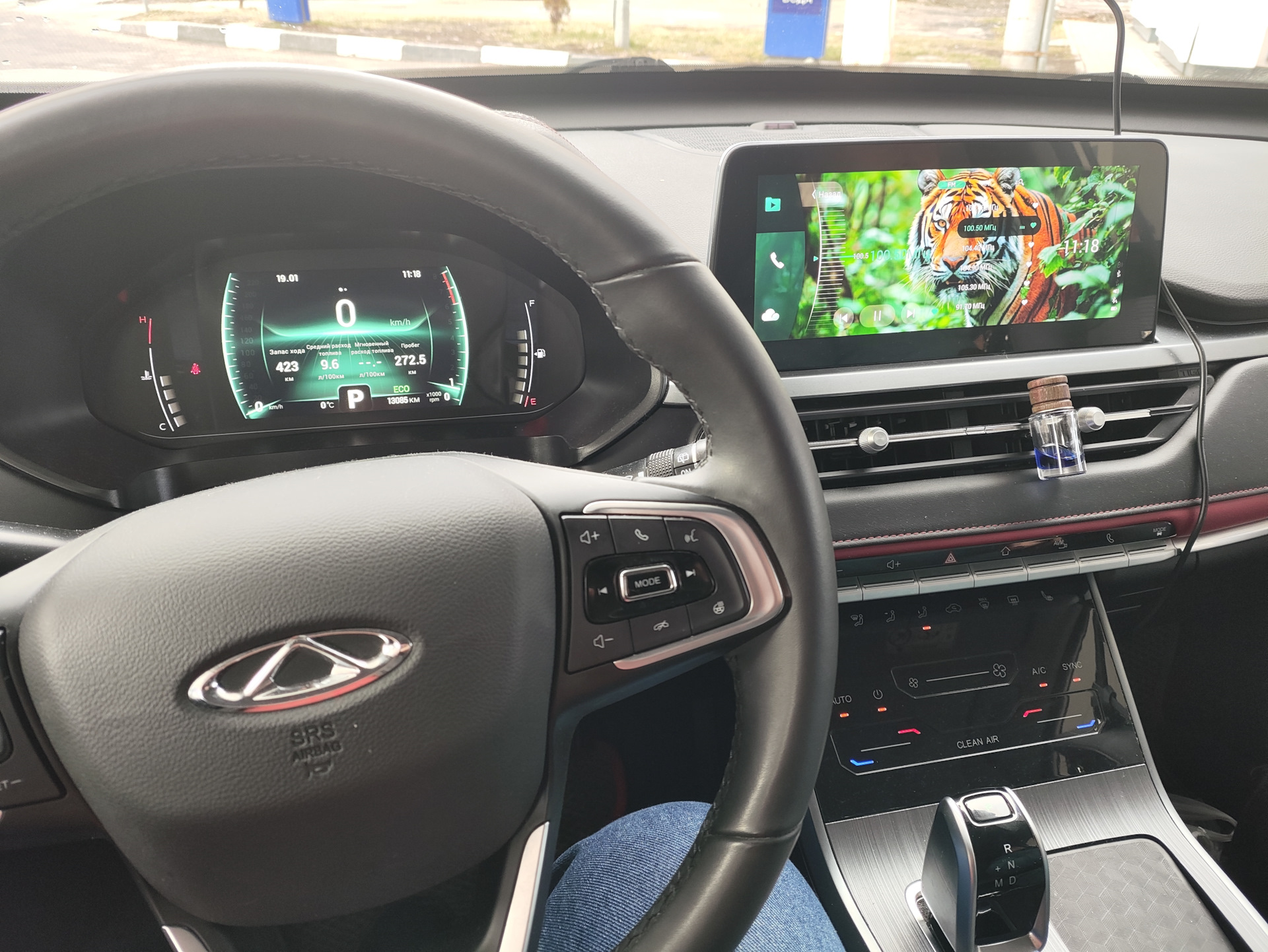 Lada XRAY 1.6 бензиновый 2017 | Чёрный тигр ™ на DRIVE2