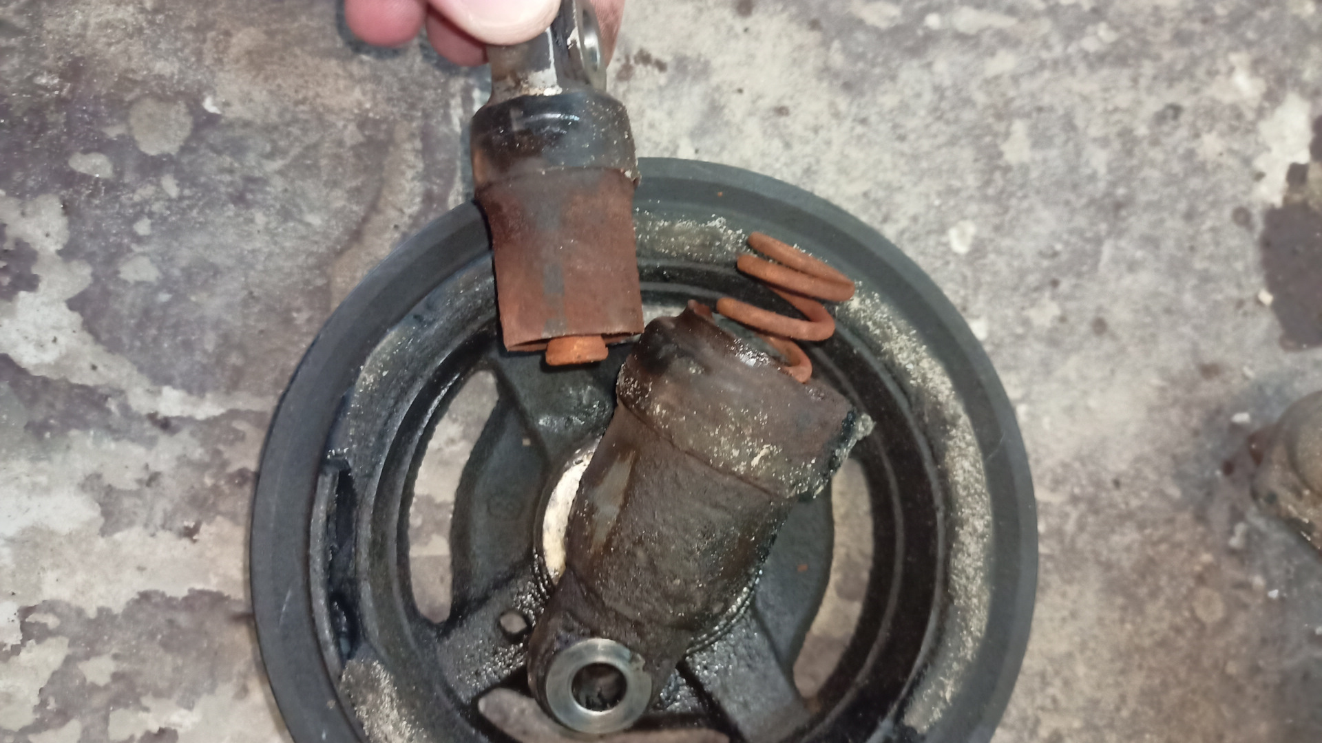 Вопрос-ответ (натяжитель обводного ремня 2AZ-FE) — Toyota Camry (XV30 ...