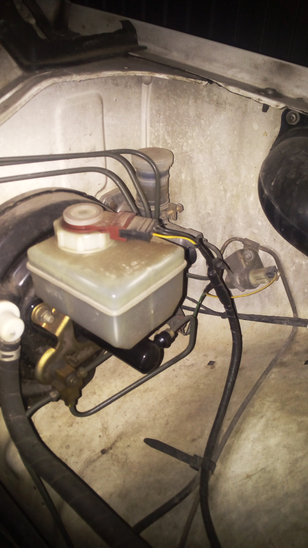 Снятие Мотора) — Nissan Patrol (K160), 3,3 л, 1983 года | другое | DRIVE2