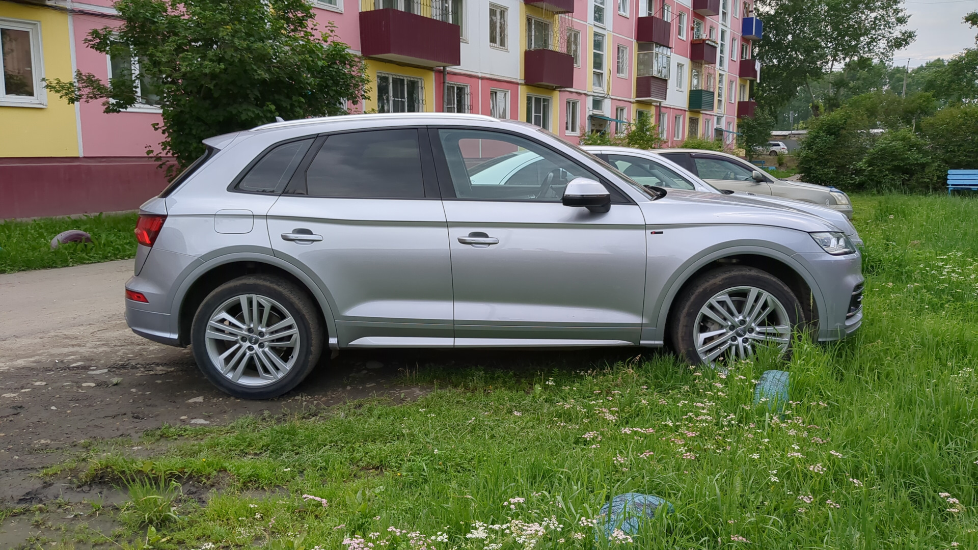 Пойдёт ли чёрный стайлинг на светло серый цвет машины — Audi Q5 (2G), 2 ...