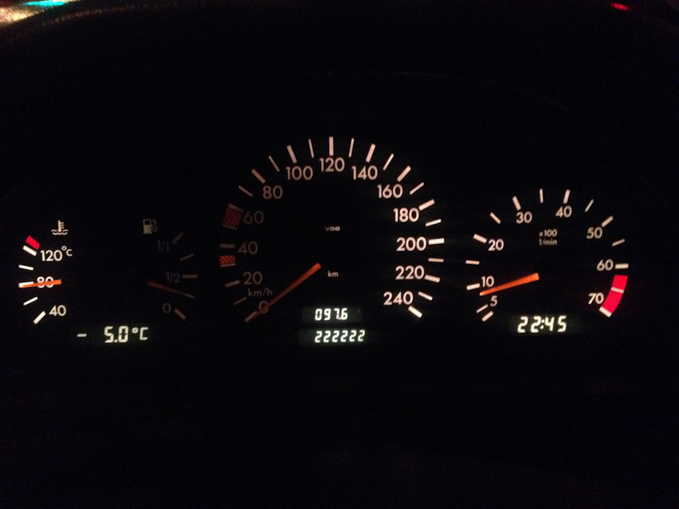 233333 — Mercedes-Benz E-Class (W210), 2,8 л, 1996 года | наблюдение ...