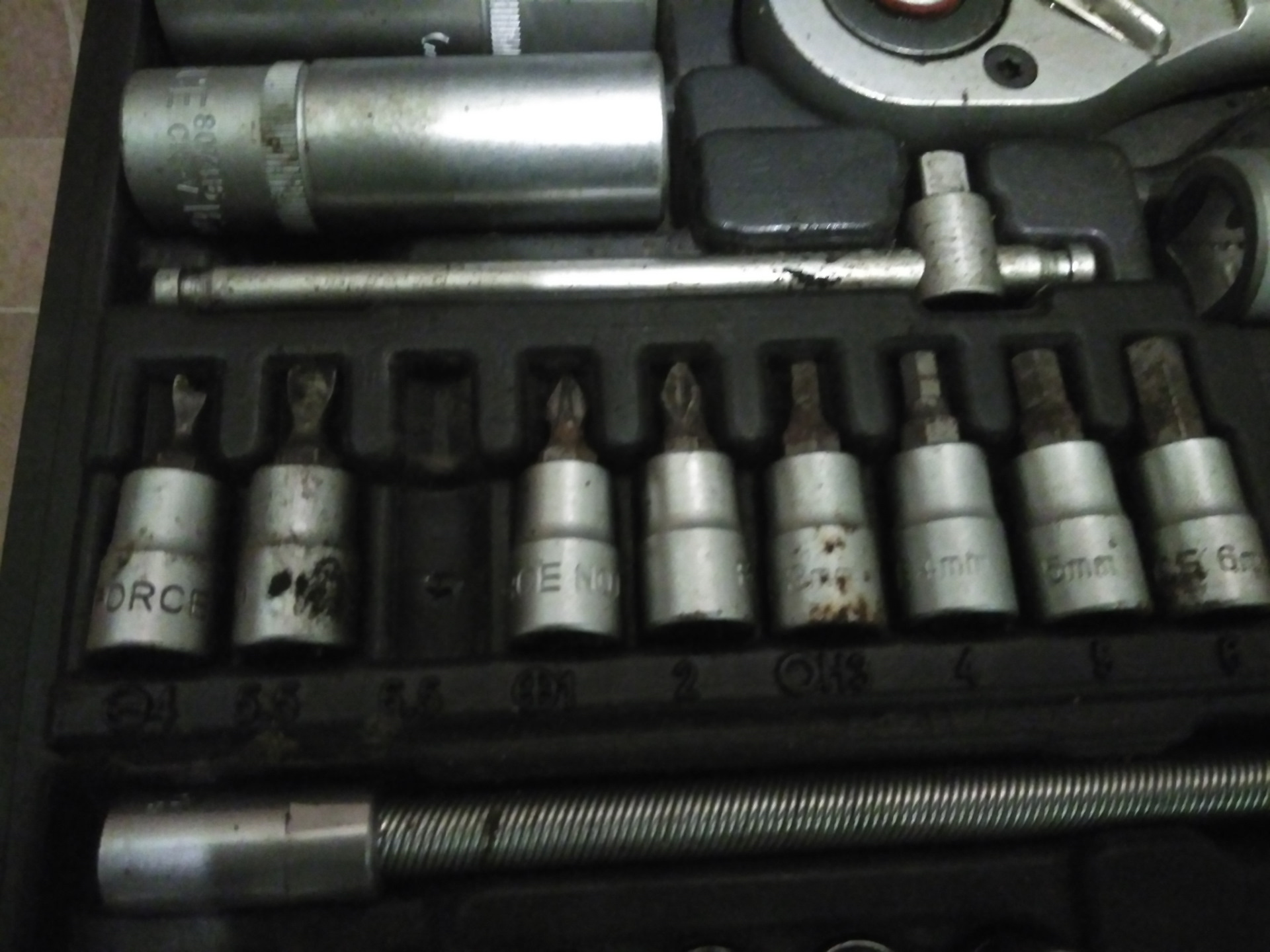 Отзыв о наборе инструментов Force 4821 — Chrysler Town and Country IV ...