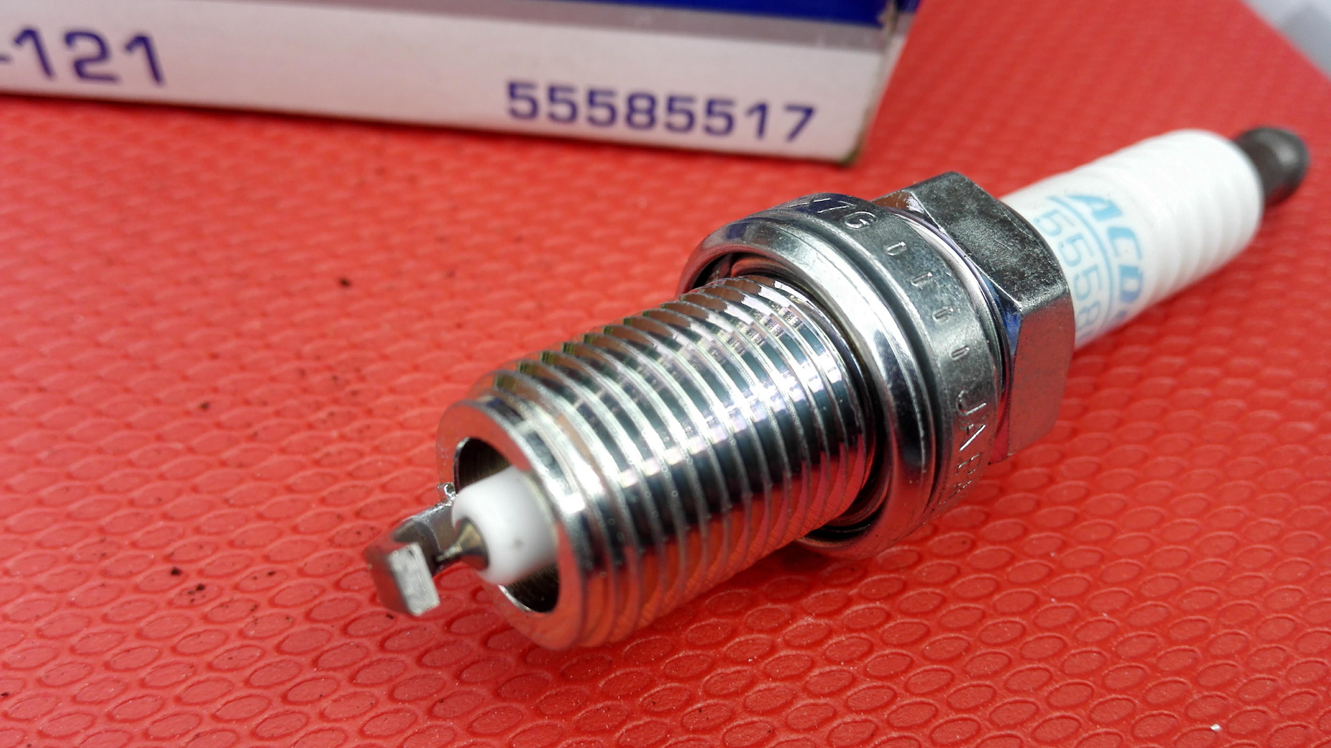 Свечи зажигания Opel #95528733 — Opel Astra J, 1,4 л, 2012 года ...