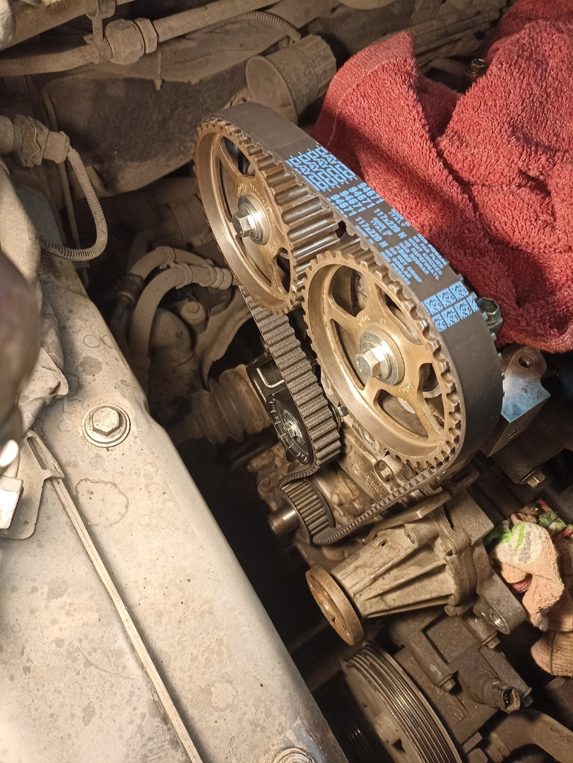 Выбор комплекта ГРМ — Volvo S40 (2G), 1,6 л, 2007 года | запчасти | DRIVE2