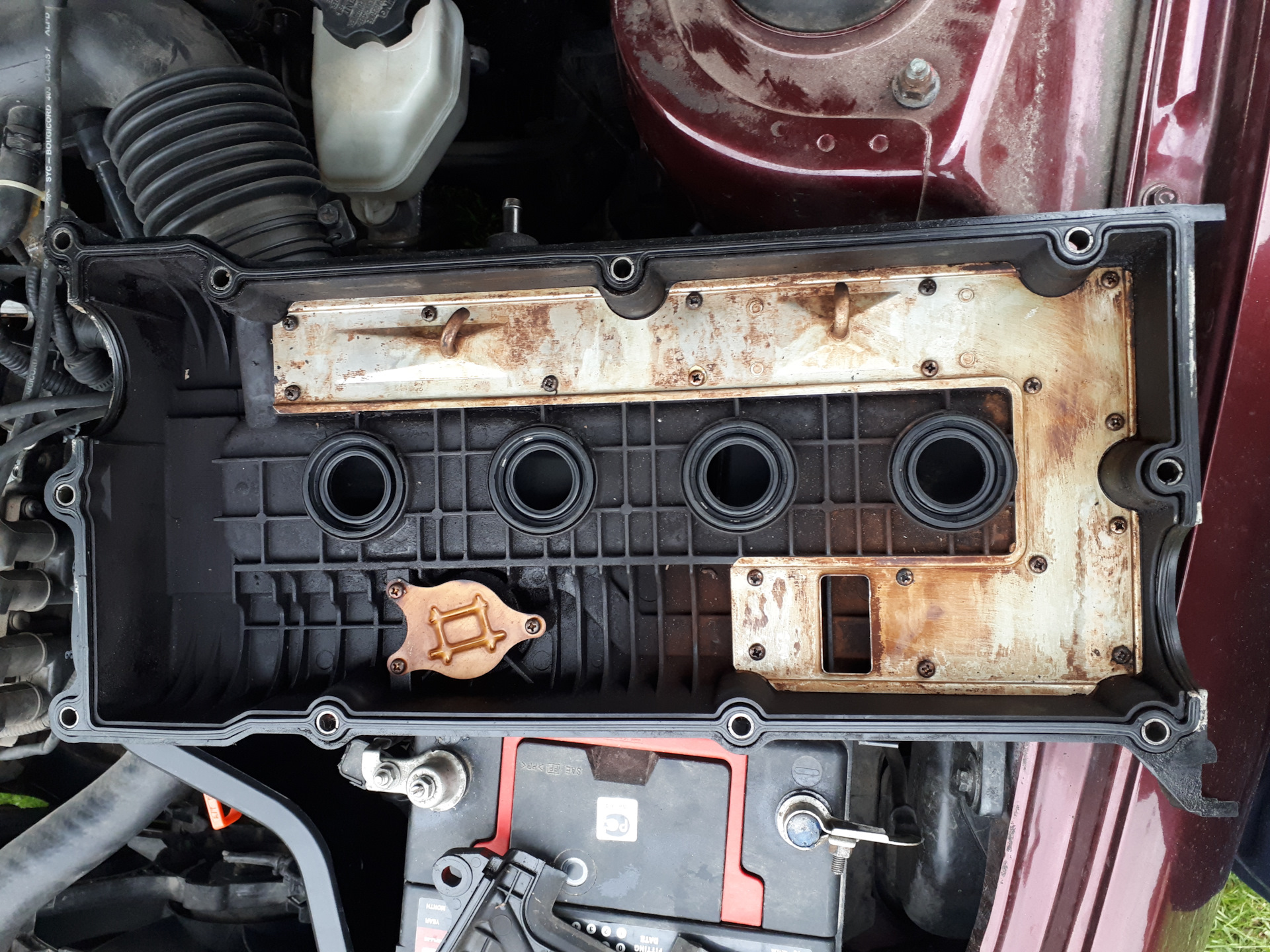 Прокладка клапанной крышки ТАГАЗ — Hyundai Elantra (3G), 1,6 л, 2009 ...