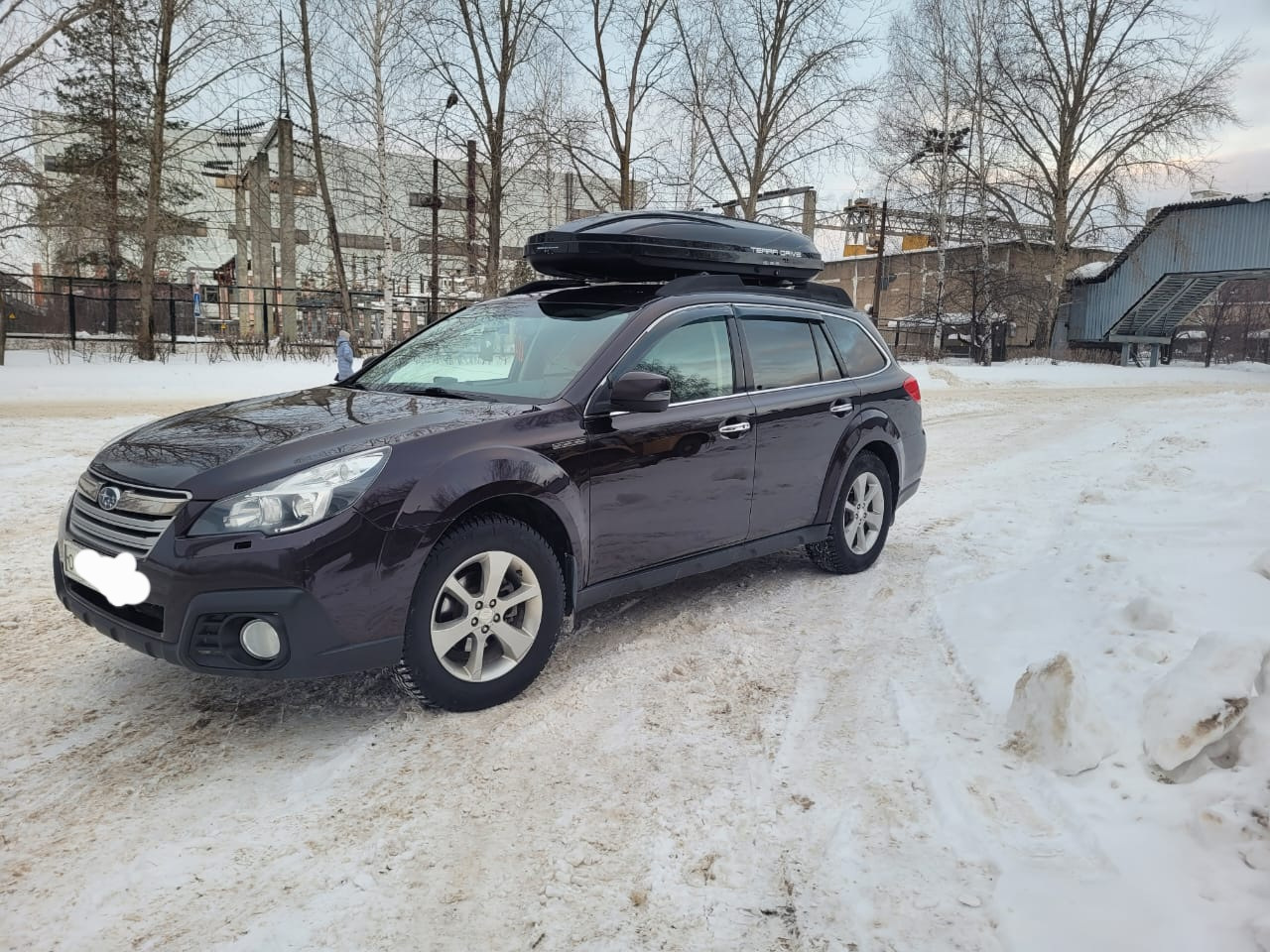 Не обычный, не похожий на другие, автомобильный бокс Cybort INCEPTION ...