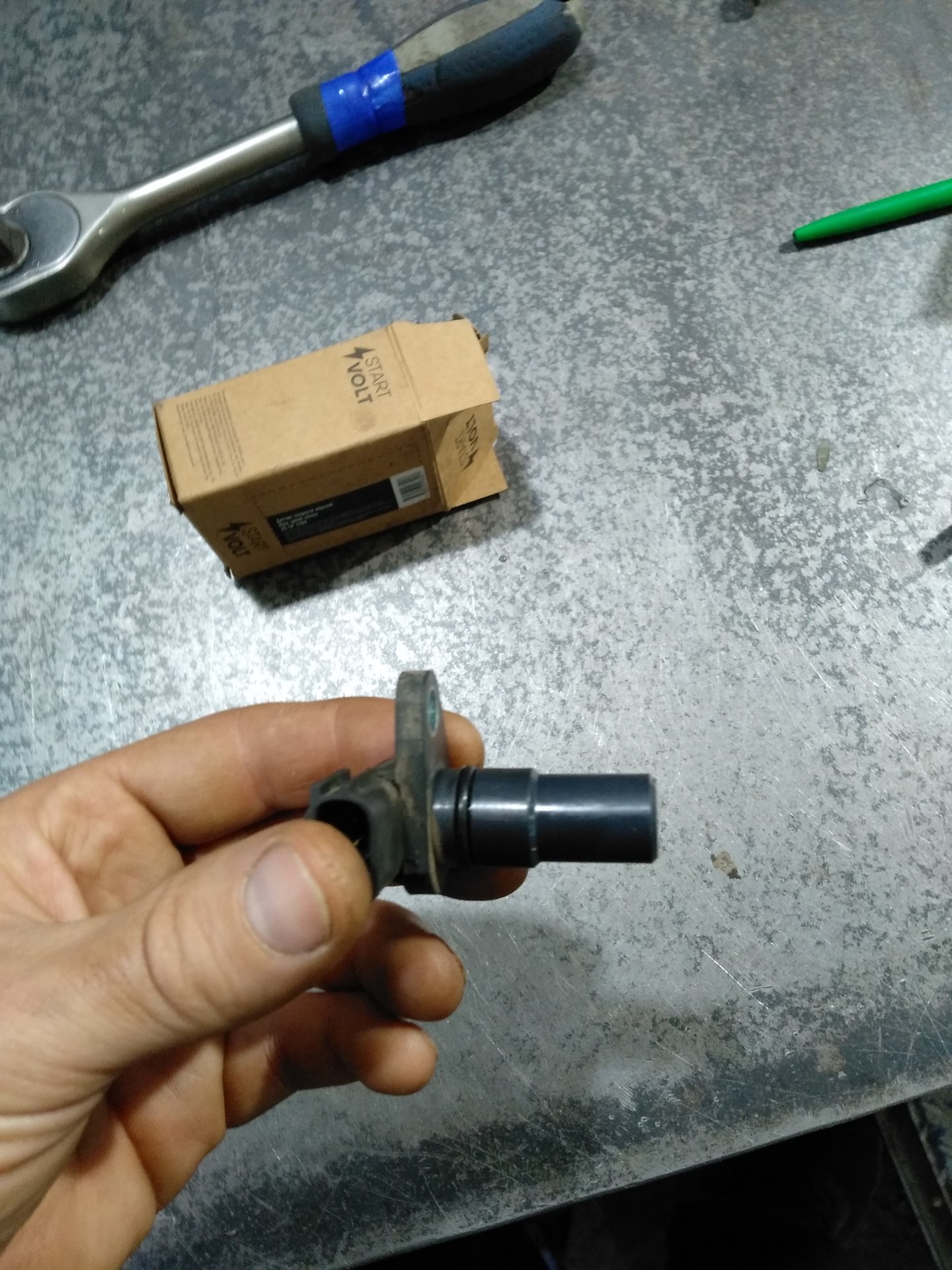 Датчик CVT — Nissan Cube II, 1,4 л, 2004 года | запчасти | DRIVE2