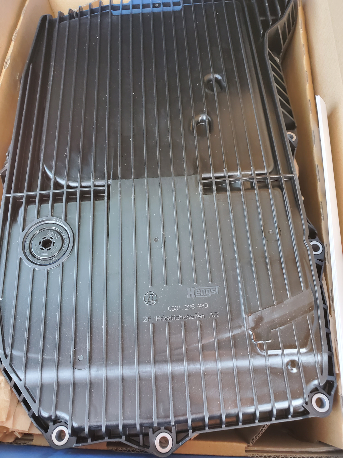 Замена ATF, поддона с фильтром в коробке передач. — Audi Q7 (2G), 3 л ...