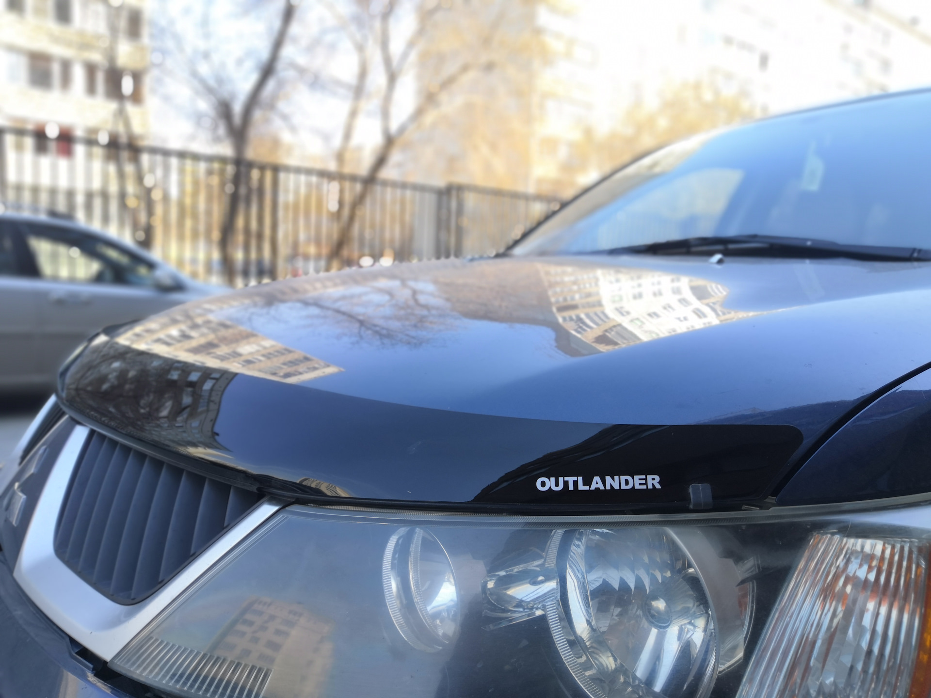 Мухобойка на Аутлендер XL — Mitsubishi Outlander XL, 3 л, 2008 года ...