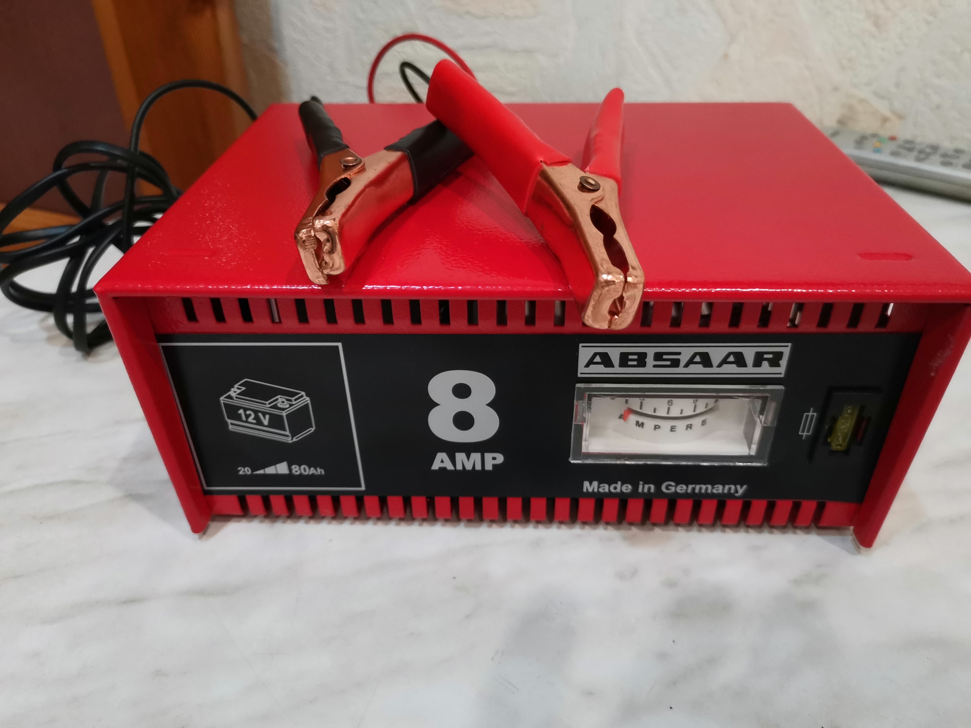 Автоматическое Зарядное Устройтво Absaar 12V 11A в том числе своими ...