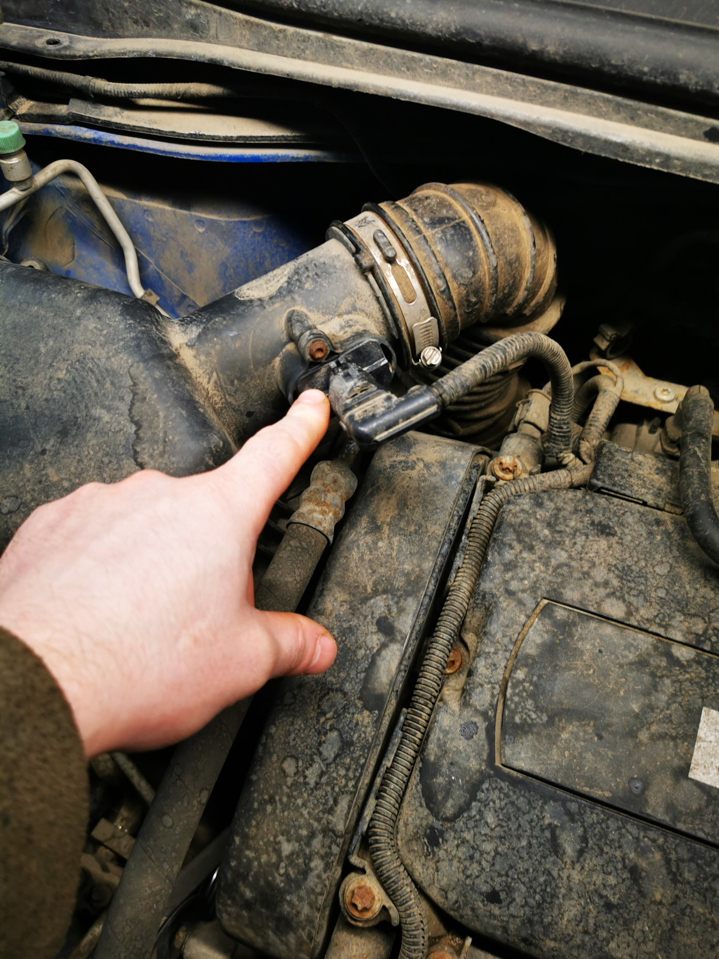 Запись №39 Ремонт резистора вентилятора охлаждения — Chevrolet Aveo ...