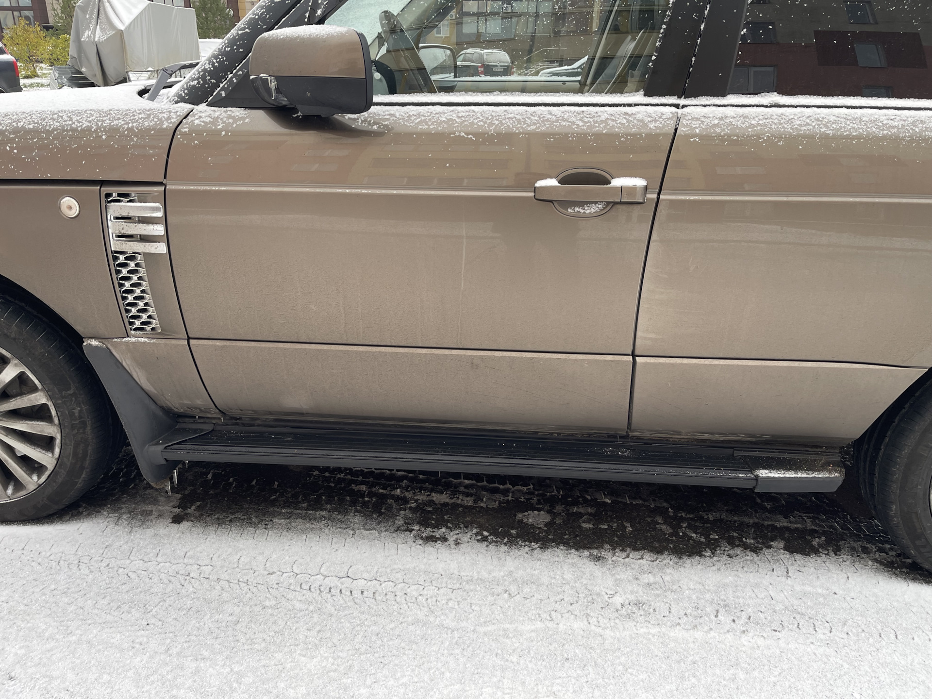 Долгожданное возвращение подножек — Land Rover Range Rover (3G), 5 л ...