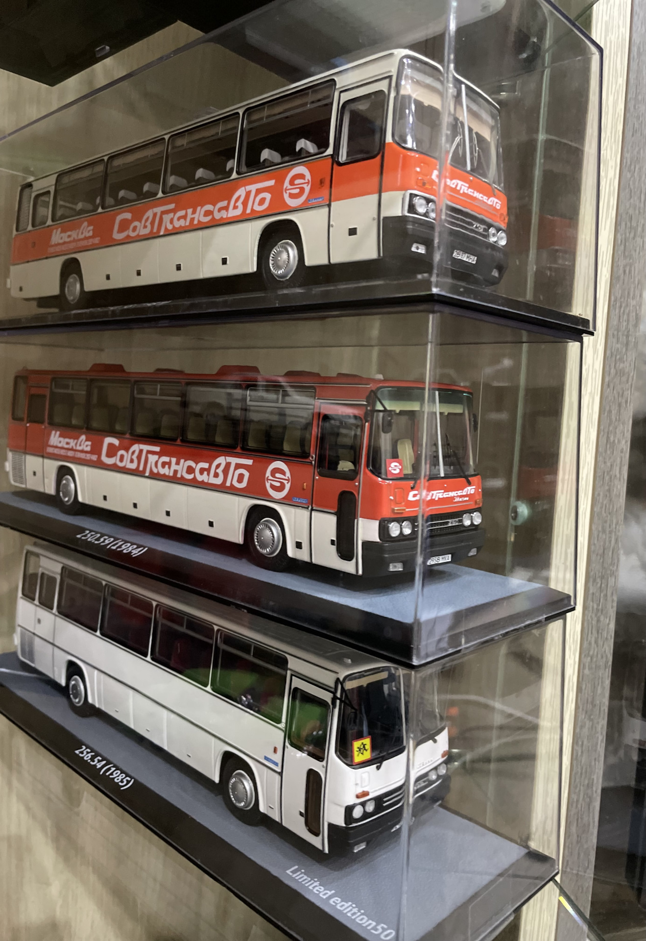 КАвЗ-685 1973г. Dip models 1:43 — Сообщество «Масштабные Модели» на DRIVE2