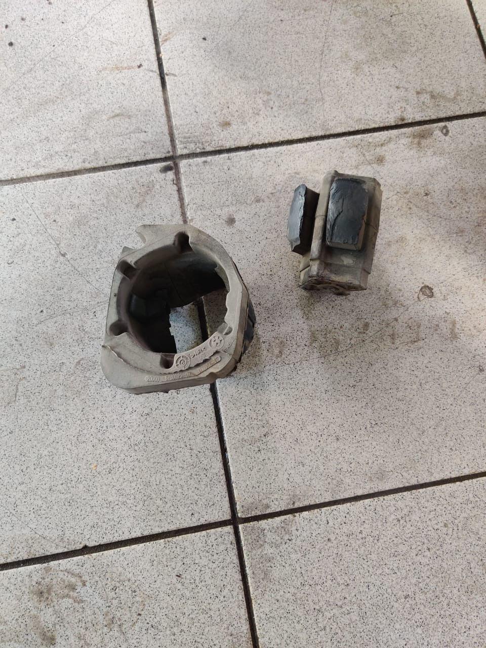 замена подушки раздаточной коробки BMW х5 е70 — BMW X5 (E70), 3 л, 2009 ...