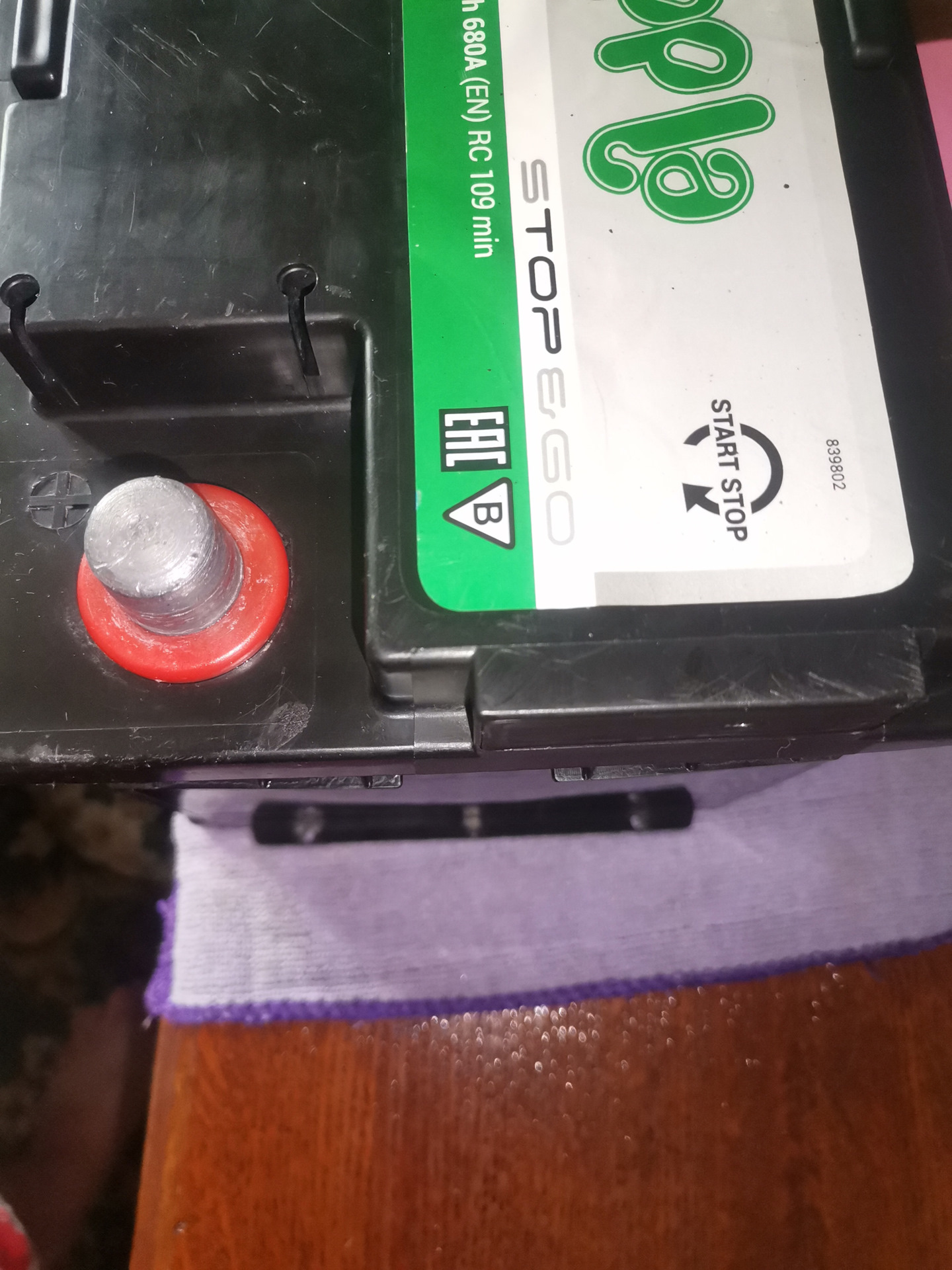 Аккумулятор TOPLA (TAG60) и зимние резинки стеклоочистителя LUNX ...