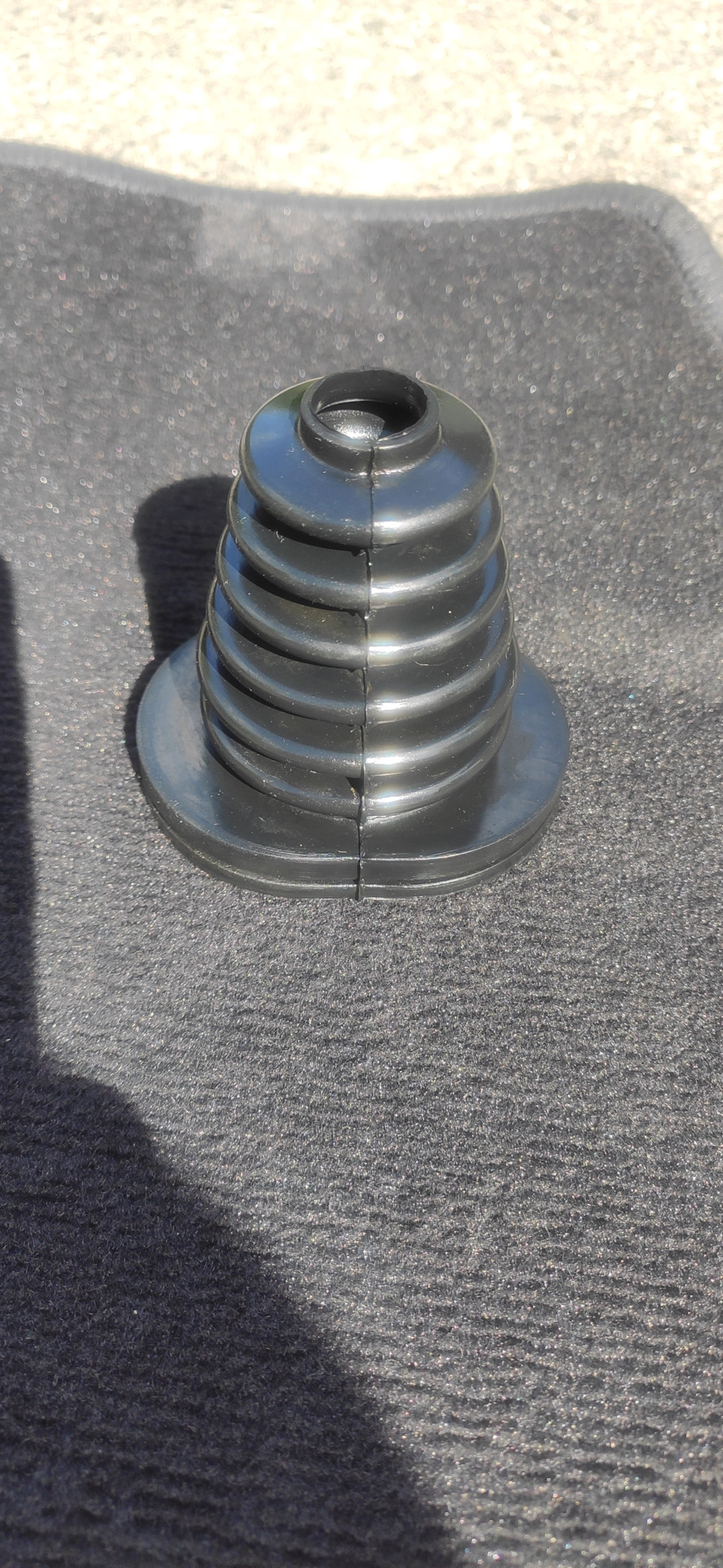 Пыльник педали тормоза — Ford Mondeo III, 2 л, 2006 года | визит на ...