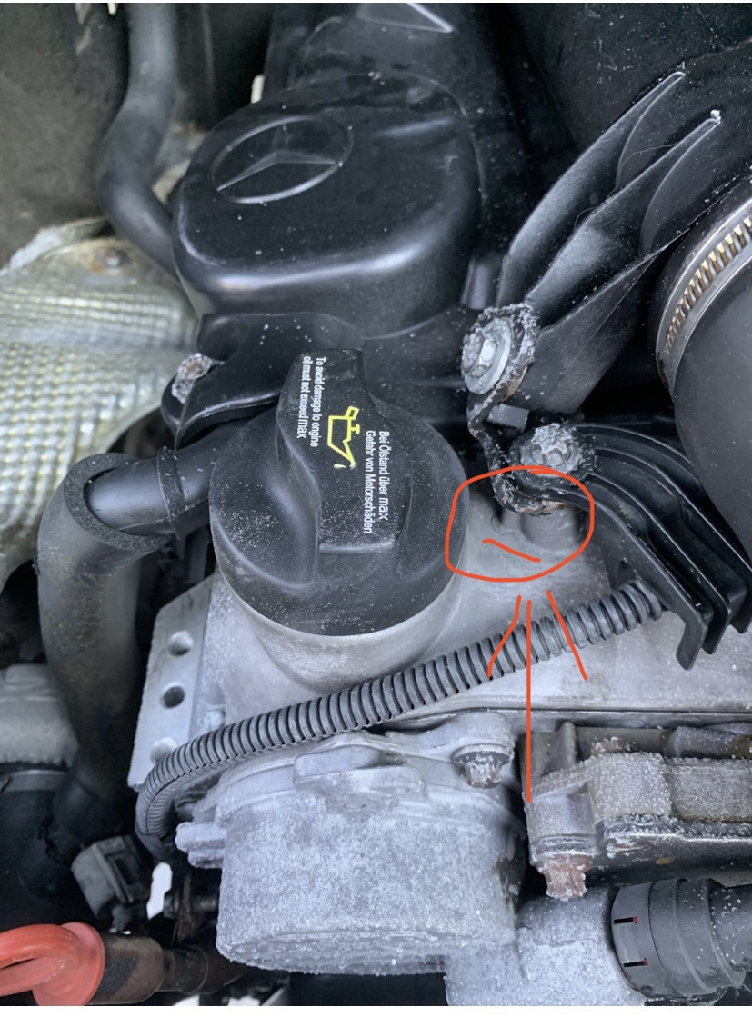 A0000100385 пробка заливной горловины — Mercedes-Benz Sprinter (1G), 2 ...