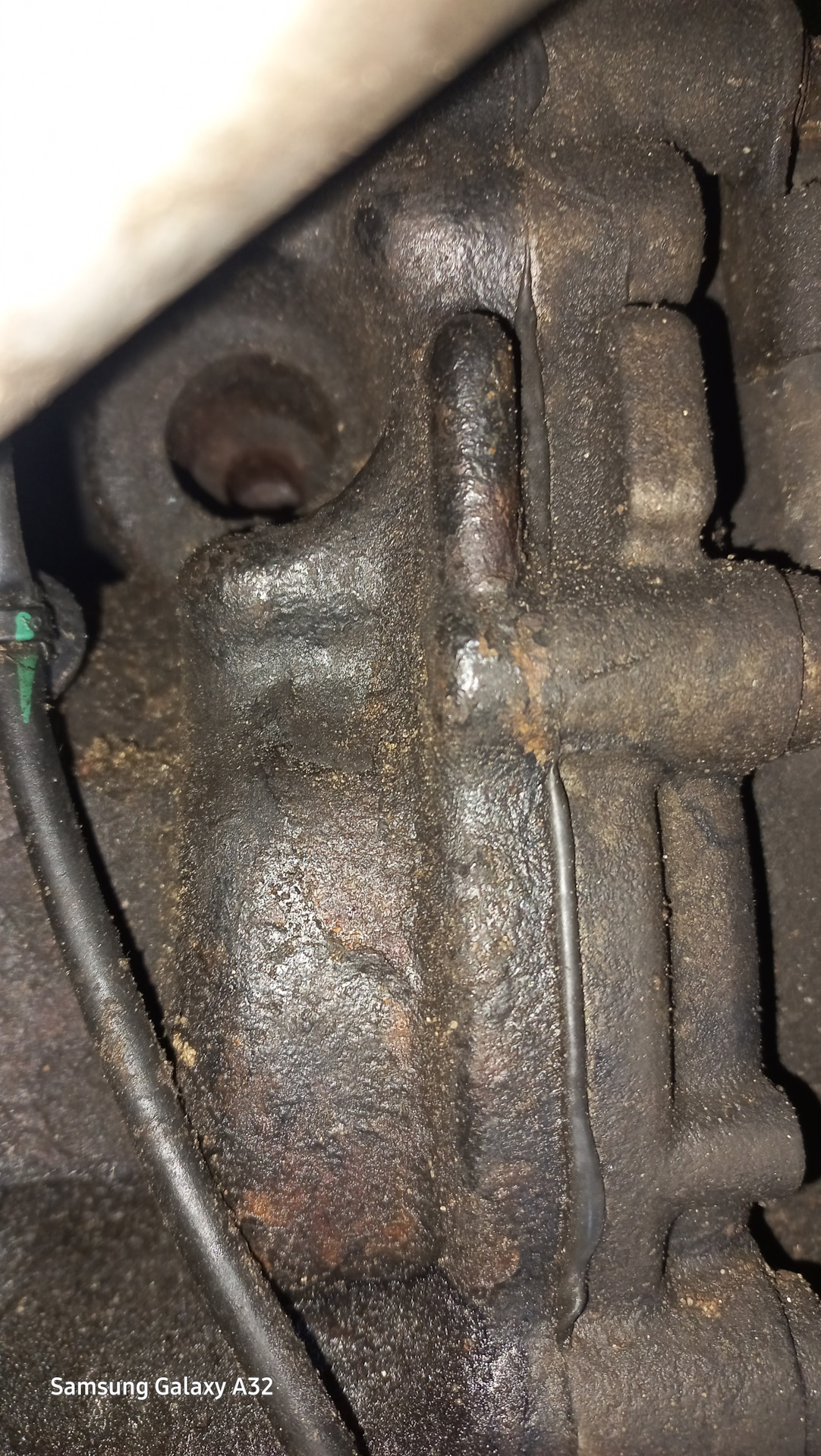 Установка заглушки вместо клапана давления масла — Mercedes-Benz Vito ...