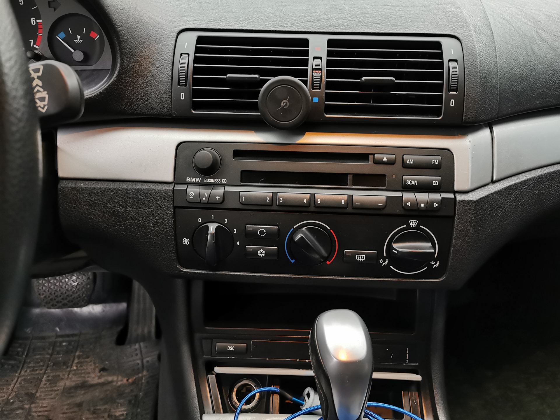 Магнитола. — BMW 3 series (E46), 1,8 л, 2002 года | автозвук | DRIVE2