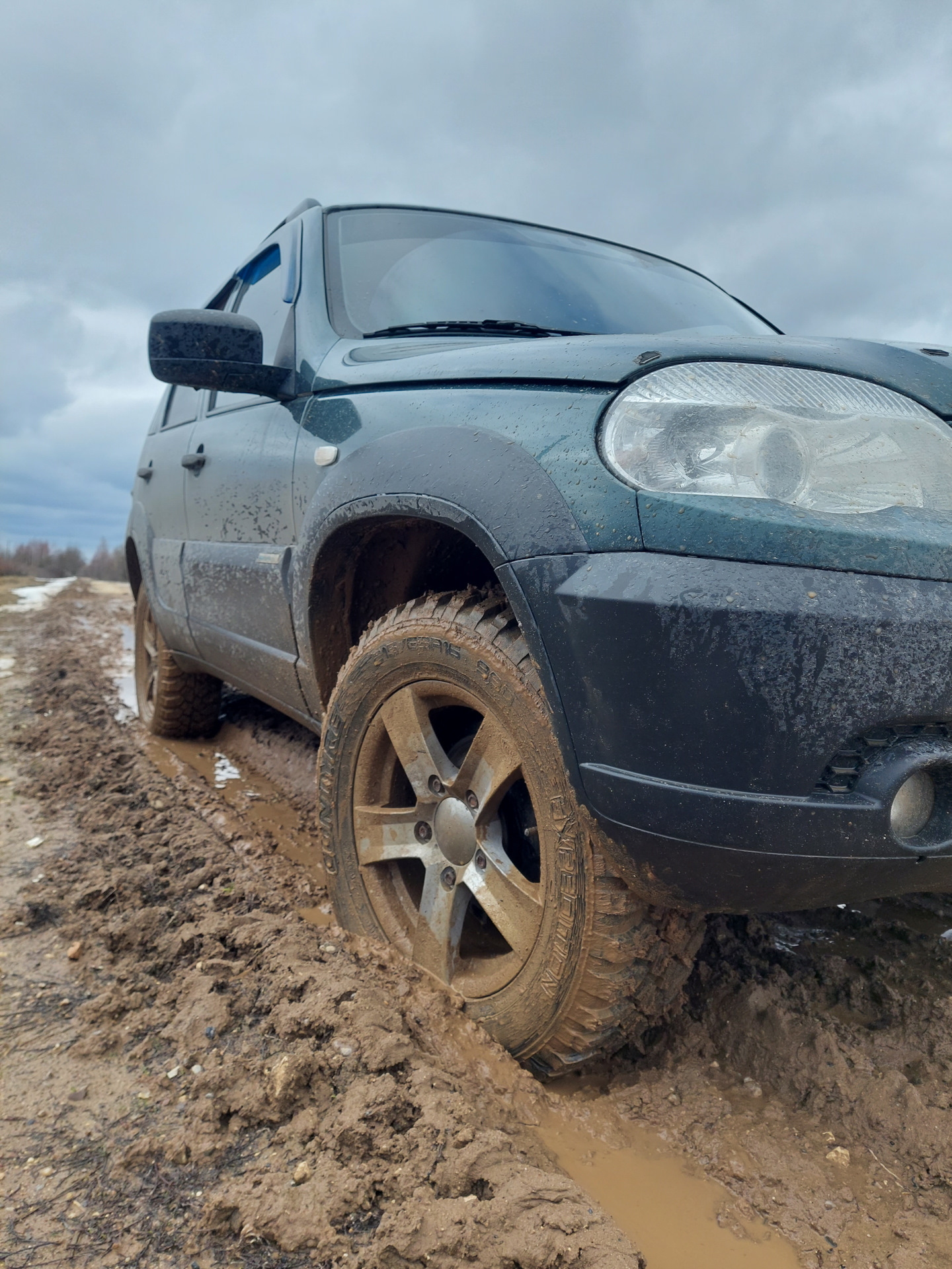 Резина Узбекистан — Chevrolet Niva GLX, 1,7 л, 2012 года | шины | DRIVE2