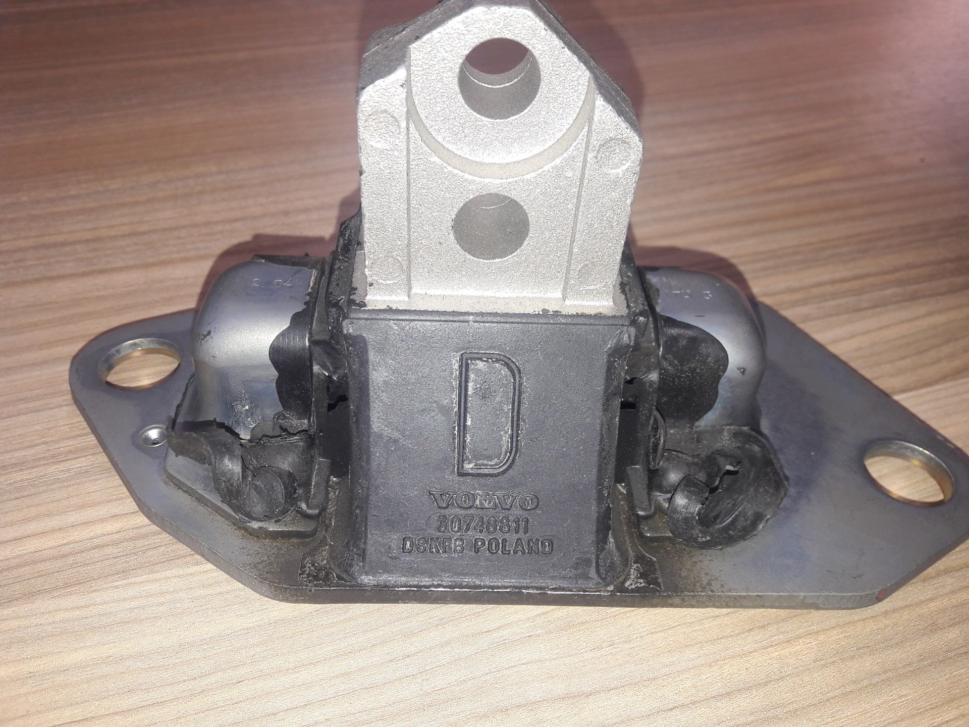 Оригинал или подделка? — Volvo XC90 (1G), 2,5 л, 2006 года | запчасти ...