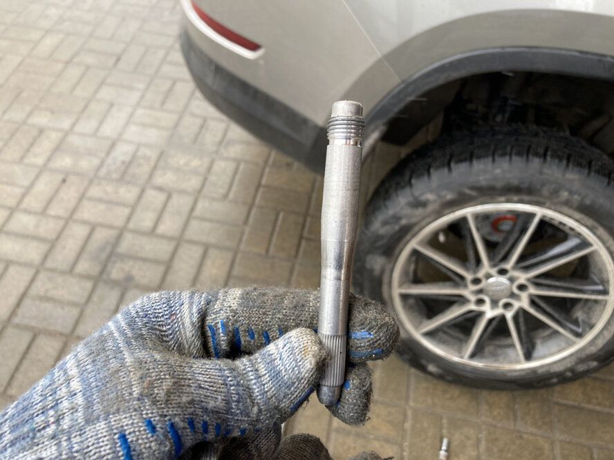 Направляющие для замены колес. — Volkswagen Tiguan (2G), 2 л, 2021 года ...