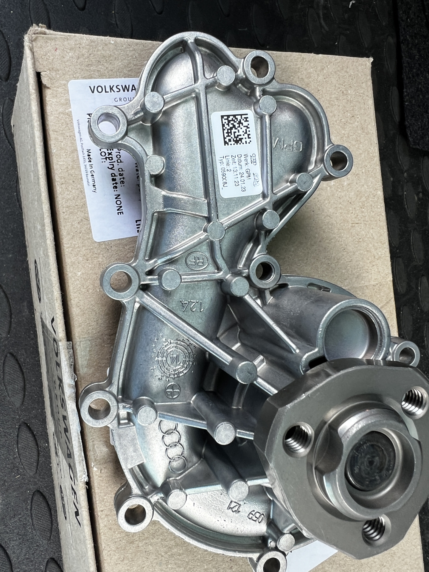 Часть 3: Устранение течи антифриза. Мотор CRCA, 3TDI, 245 л.с., дизель ...