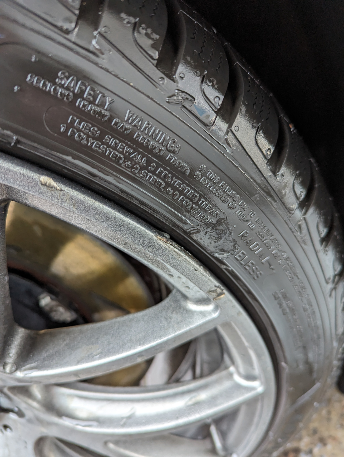 Замена высоковольтного тена — Volvo V60 (2G), 2 л, 2021 года | визит на ...