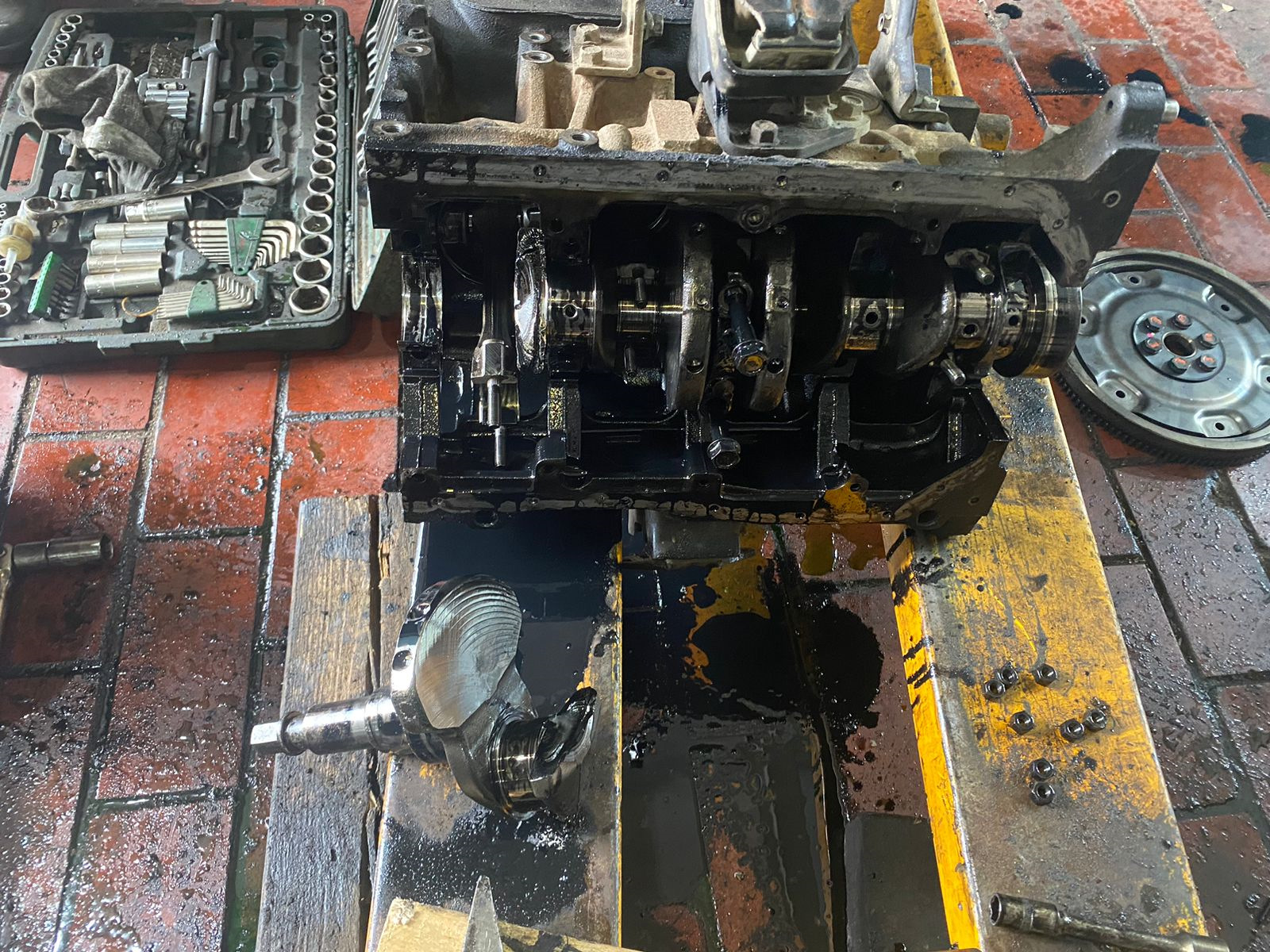 В г. Щелково подскажите хорошего моториста (моториста) по дизелям. — Mitsubishi Pajero Sport (2G ...