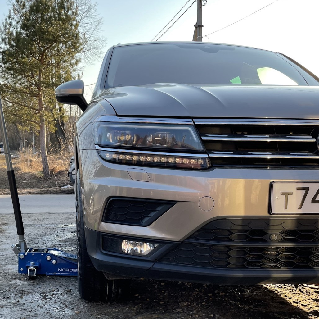 Sebring (5NA601025E Z49) в размере R19 (8.5J ET38 5/112) — Volkswagen ...