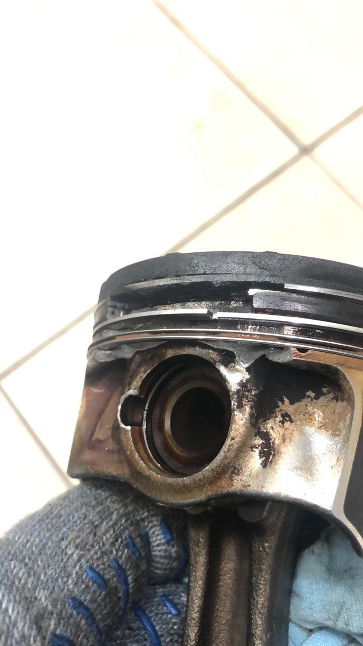 Дергается при разгоне, ошибка p030100 — Audi Q5 (1G), 2 л, 2011 года ...