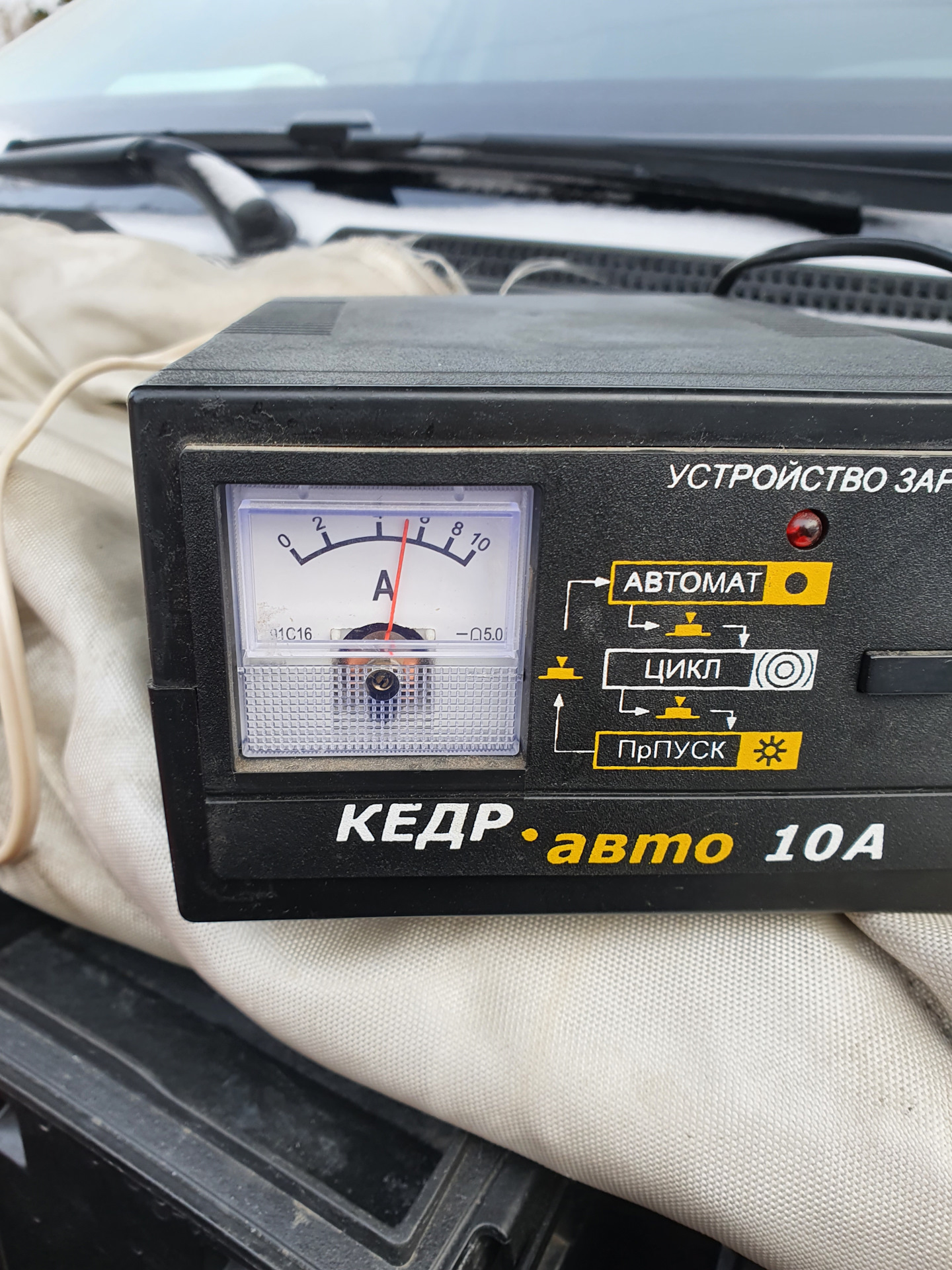 брак штатного аккумулятора АКОМ 24410-6558R — Renault Arkana, 1,3 л ...