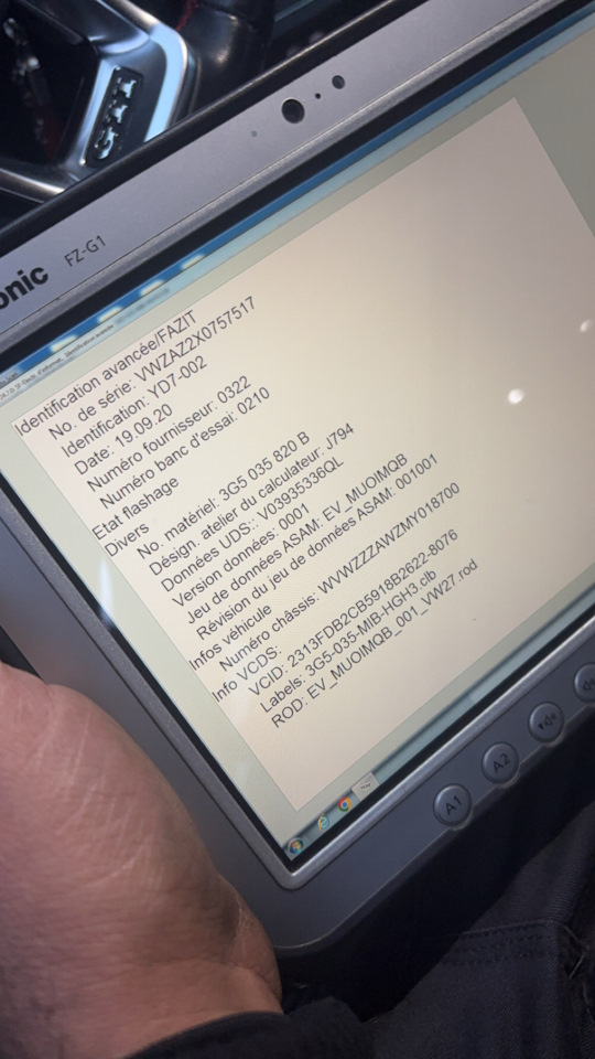 Активация полных наборов FEC/SWAP (навигации, carplay, голосового ...