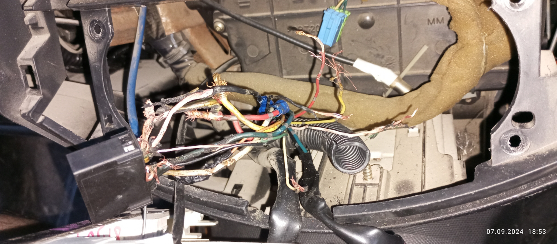 Поменять CD- ченжер — Nissan Micra (K12), 1,4 л, 2006 года | автозвук ...