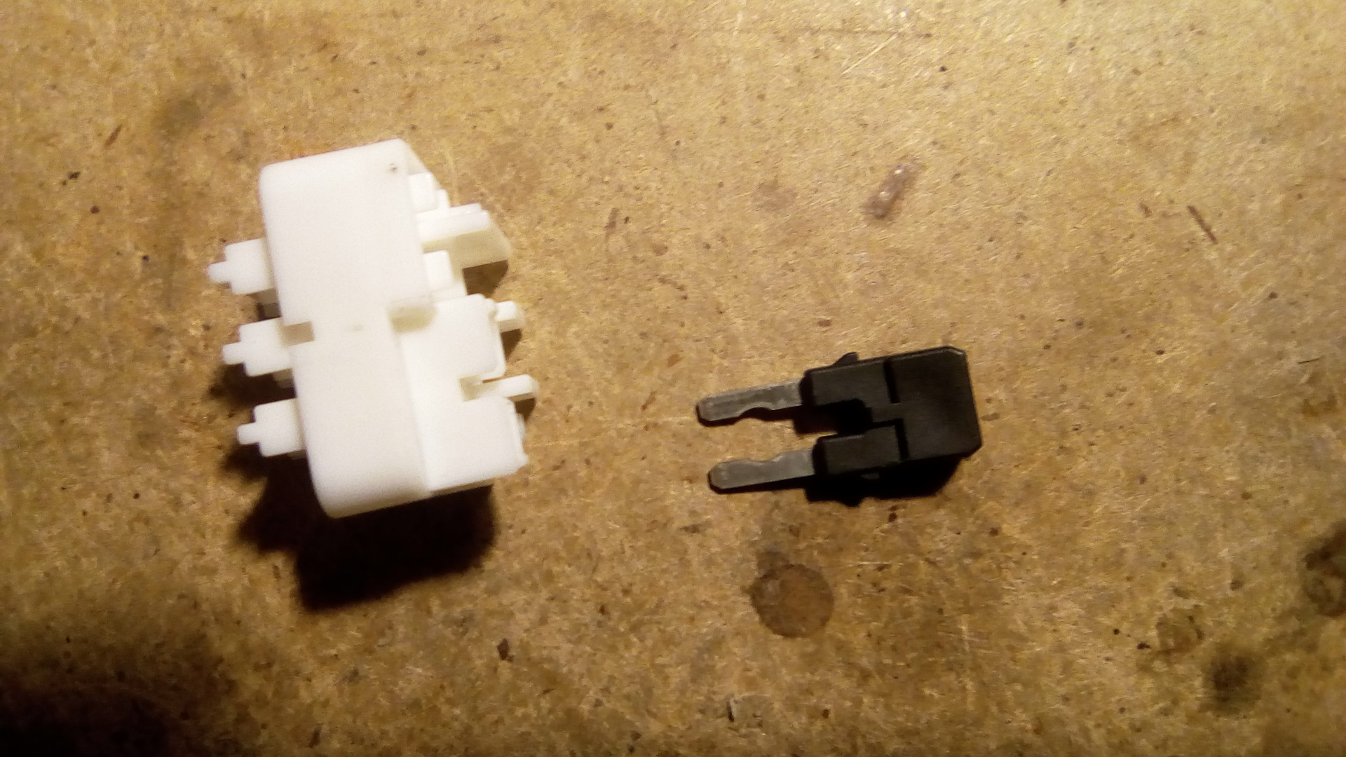 Check Engine P2628 — Suzuki Grand Vitara (2G), 2,7 л, 2005 года ...