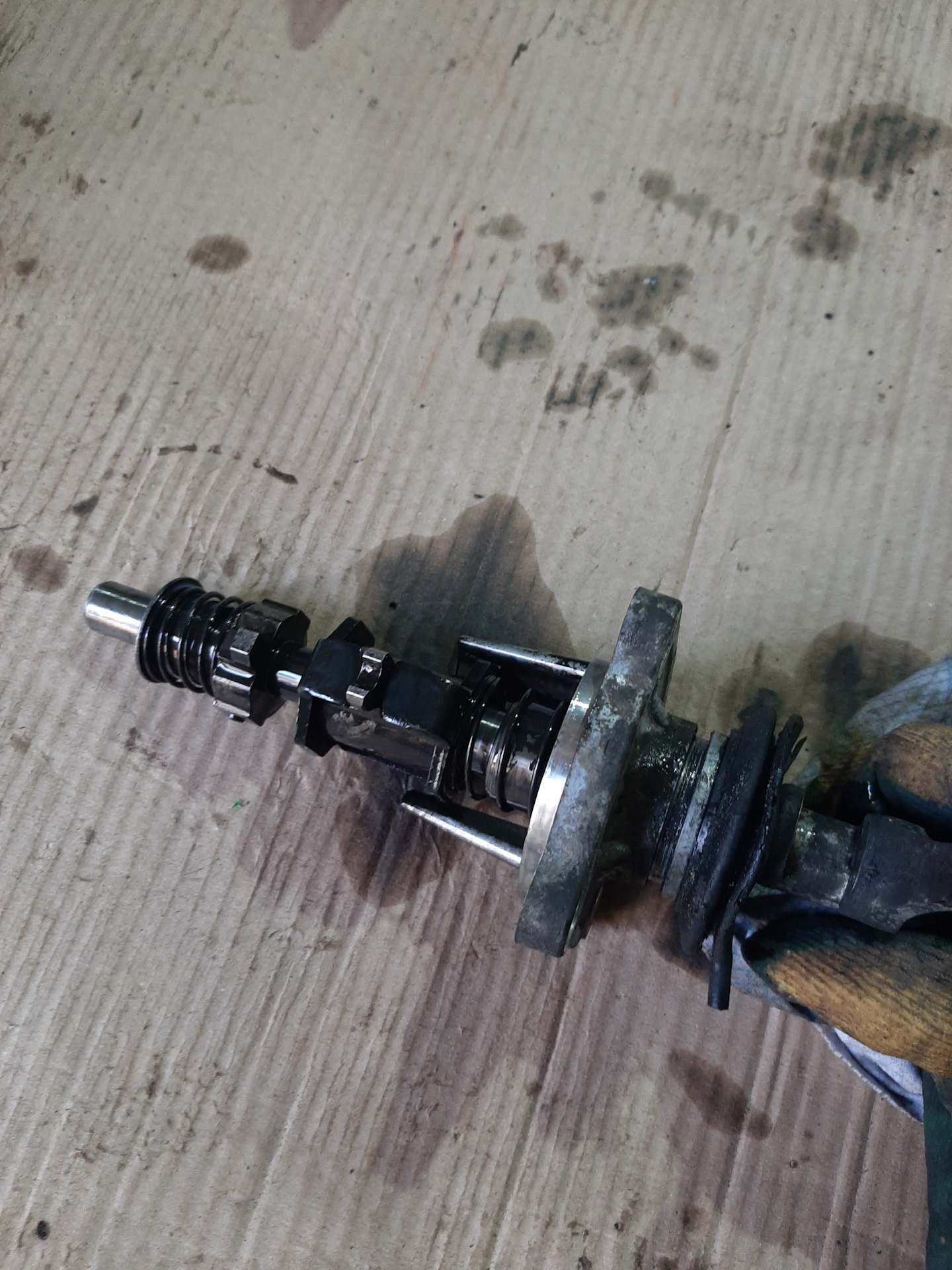 Переборка МКПП E56F2-824(часть 1, разборка) — Toyota Vista (30), 2 л ...