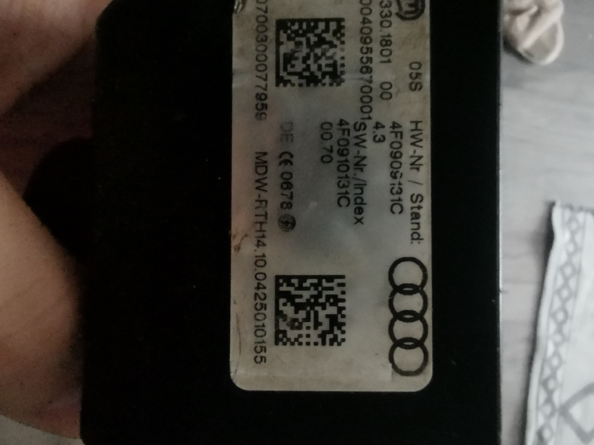 Нужна помощь в преобретении замка зажигания и штатной сирены — Audi A6 ...