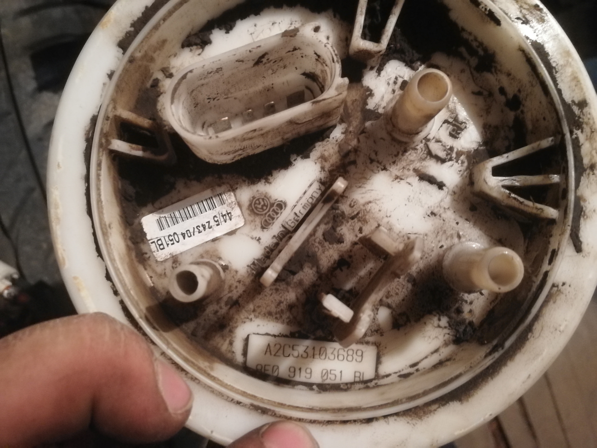 Выбор бензонасоса! — Audi A4 (B6), 1,8 л, 2004 года | своими руками ...