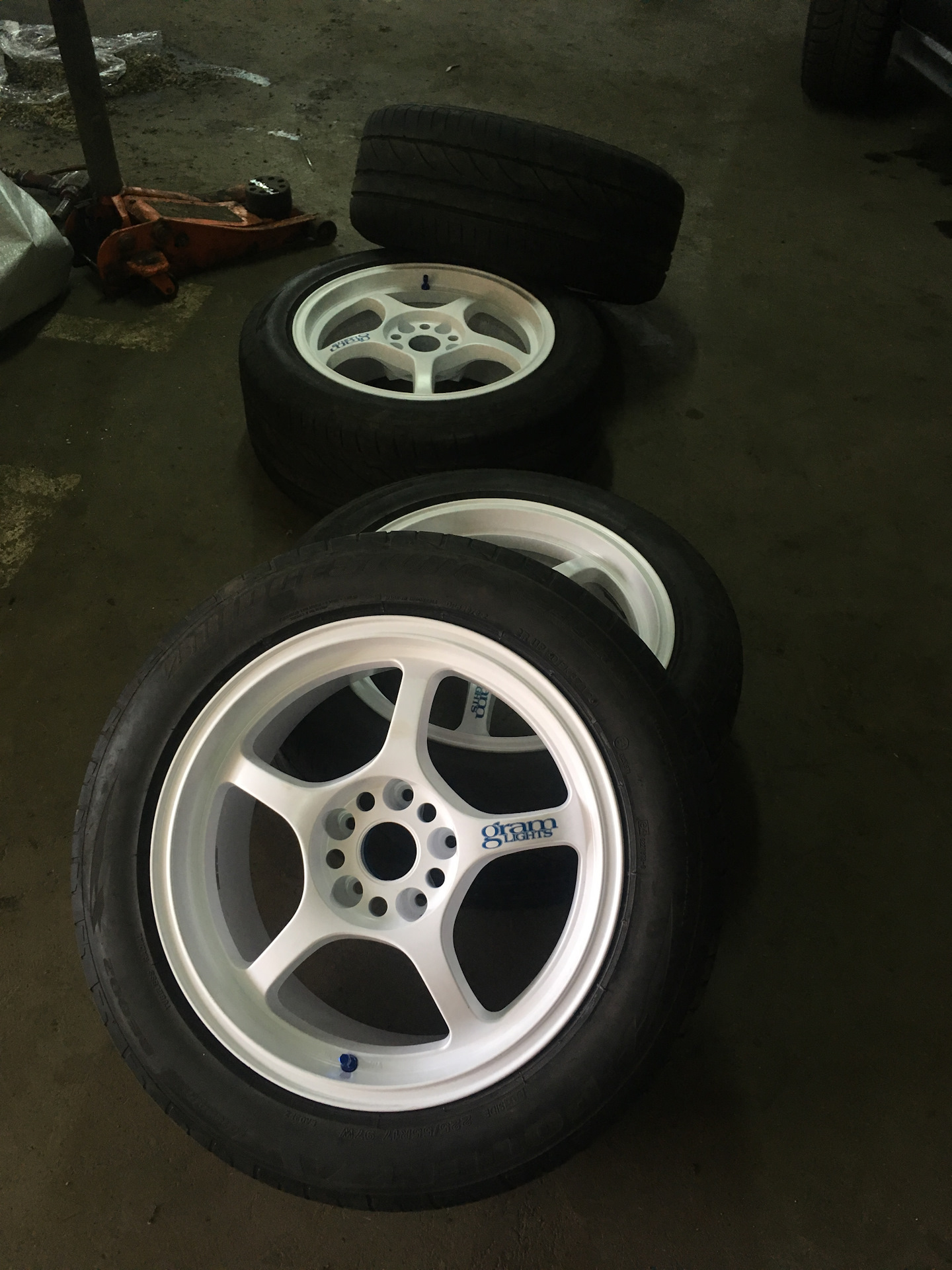 Муки выбора… — Mitsubishi ASX, 2 л, 2014 года | стайлинг | DRIVE2