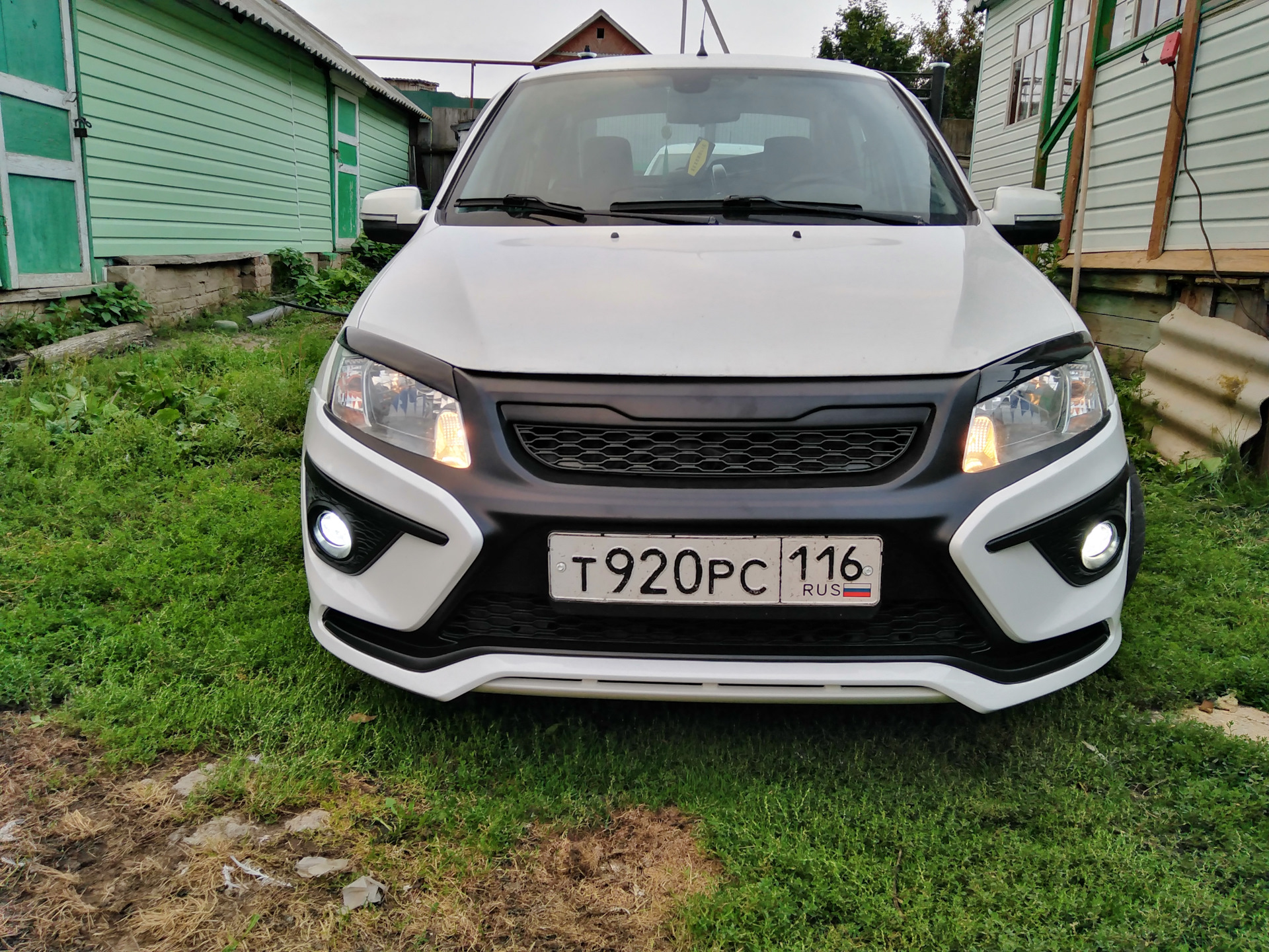 Я лошара(((( — Lada Granta, 1,6 л, 2012 года | ДТП | DRIVE2