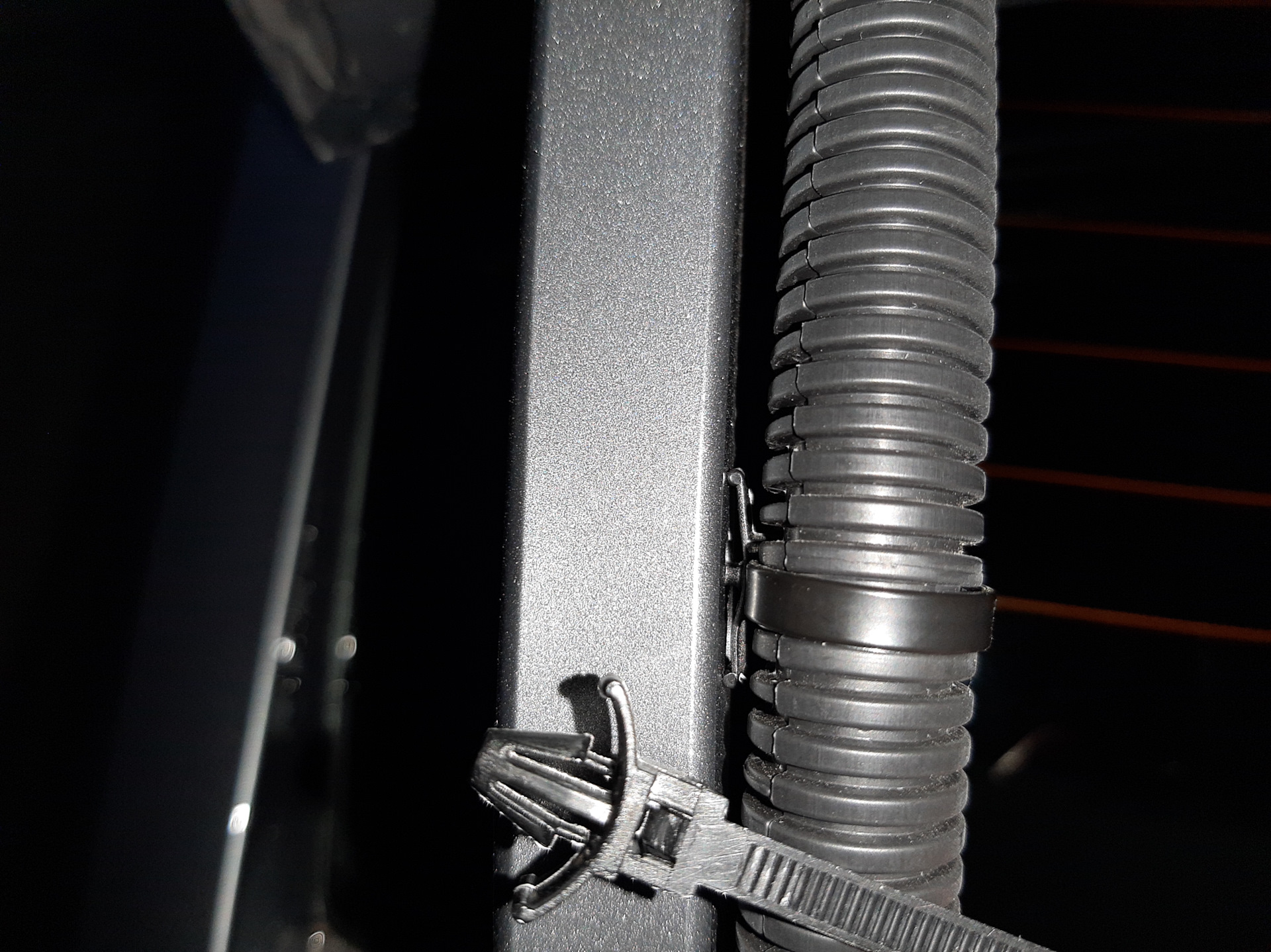 Клипсы крепежа проводки Лада Веста — Lada Vesta (1G), 1,6 л, 2016 года ...