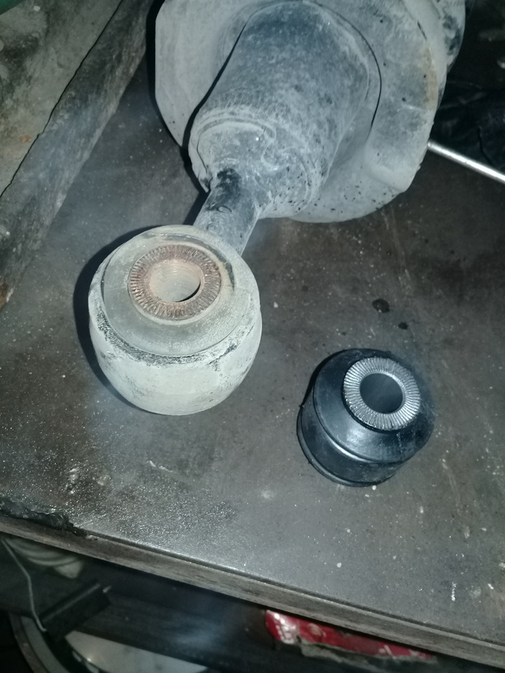 Замена сайлетблоков в передних стойках амортизаторов и не только ...