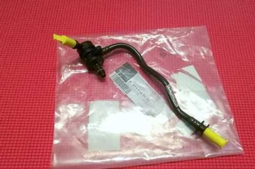 Замена клапана вентиляции картерных газов — Mercedes-Benz E-Class (W212 ...