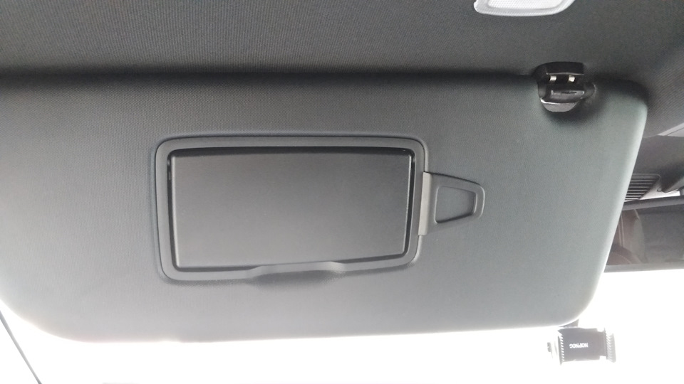 У кого в козырьках есть зеркала — Mercedes-Benz Vito (3G), 2,1 л, 2015 ...