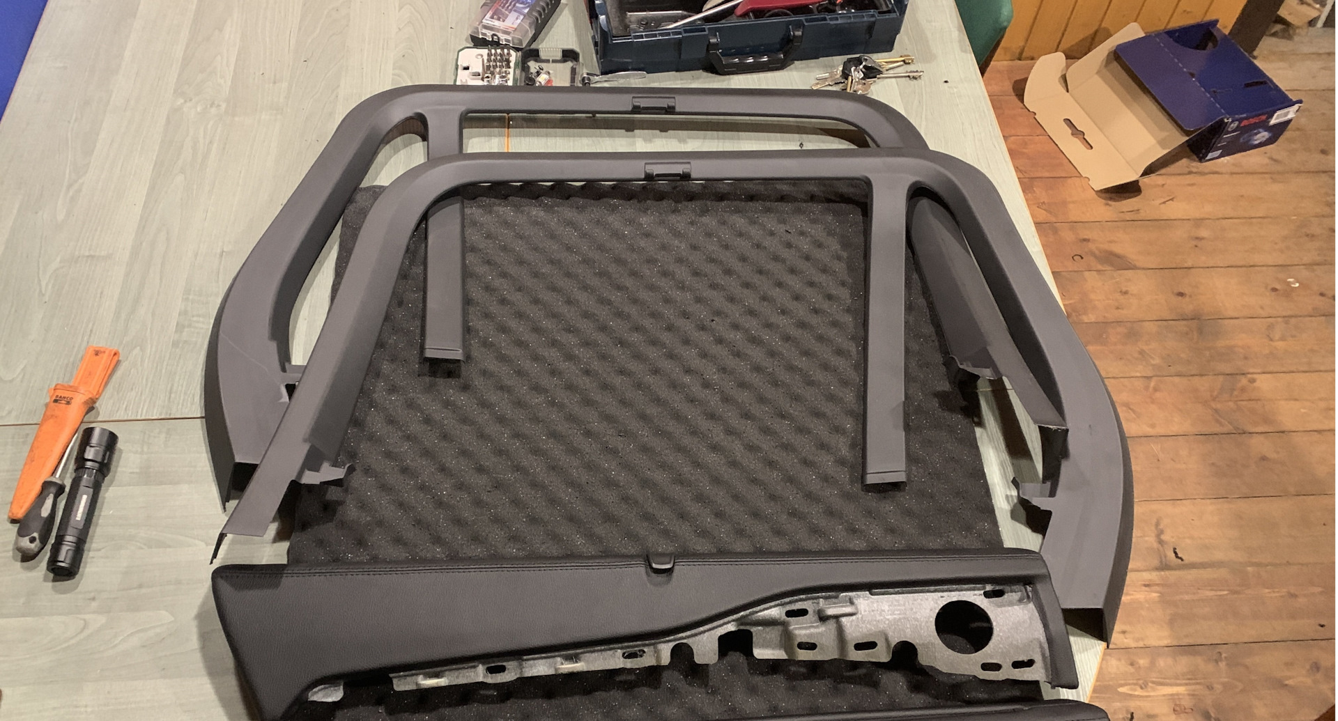 Солнцезащитные шторки задних дверей — Volvo XC90 (2G), 2 л, 2015 года ...