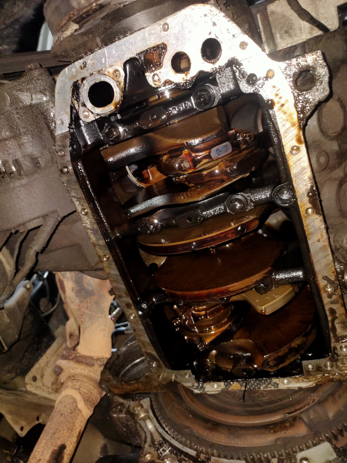 Состояние кулачков распредвала — Audi 100 (C4), 2,6 л., 1993 года ...